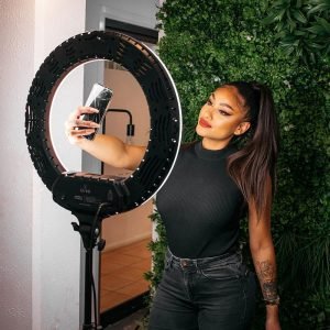 Professional Ring Lights: Which Ring Light is Best for Makeup? - Best ...